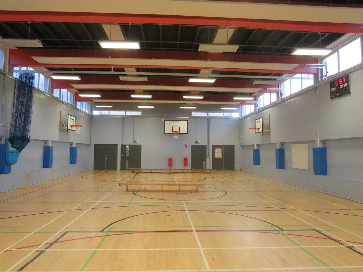 BOOK HOOPSTARS – London School Of Basketball